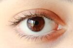Ways to Safely Remove Something Stuck in Your Eye - GetMe Treated